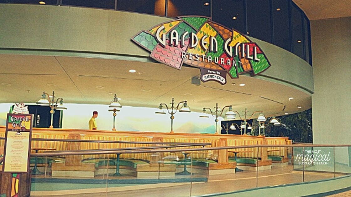 Disney World Garden Grill Review - A Dining Experience